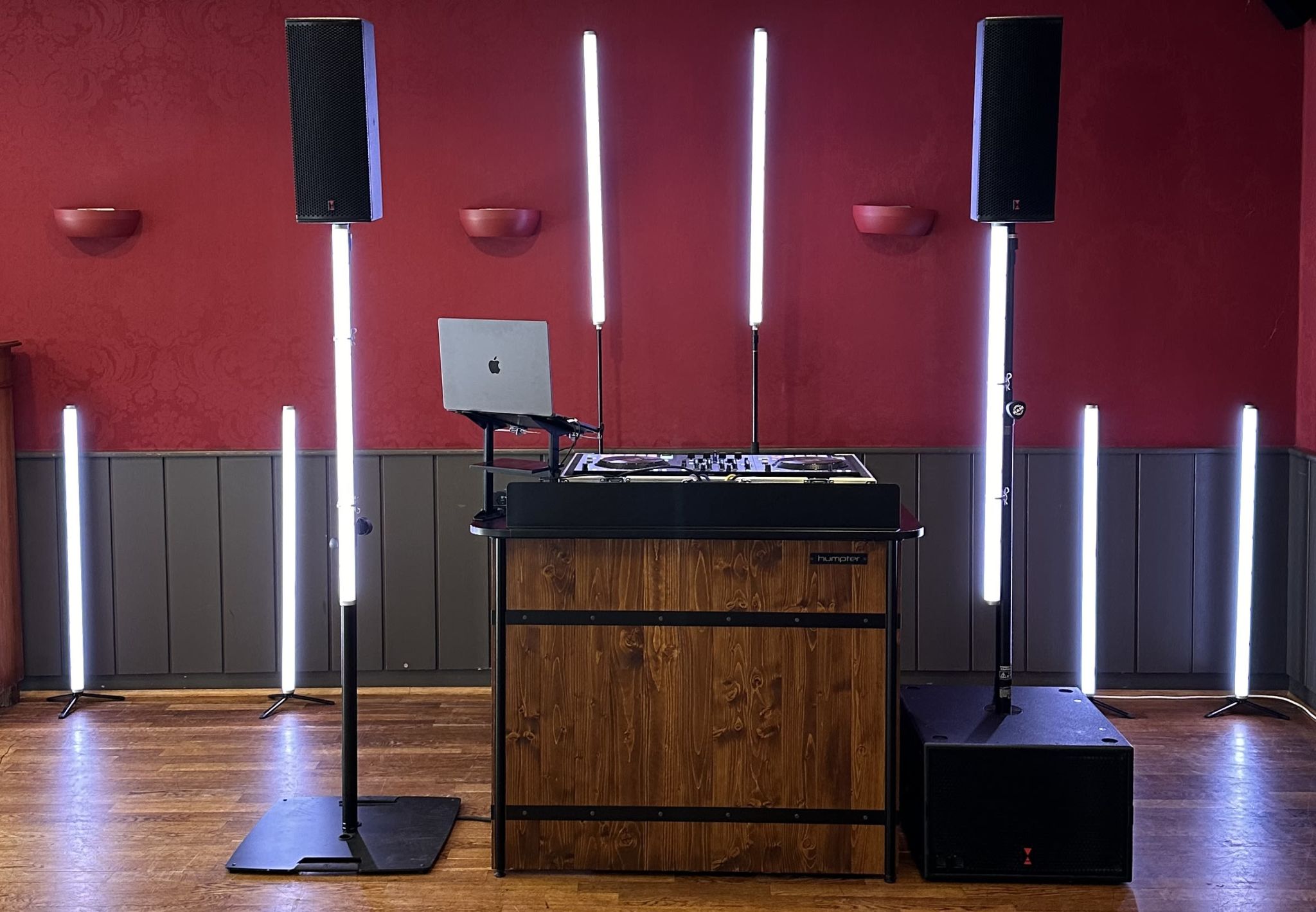 Weddingpaket - Hochzeits-DJ mit Musikanlage und Licht, 1.999 ...