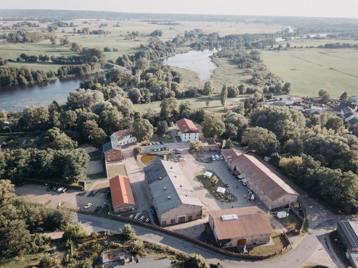 Landhof Liepe - Hochzeitslocation aus Brandenburg | Hochzeit.click