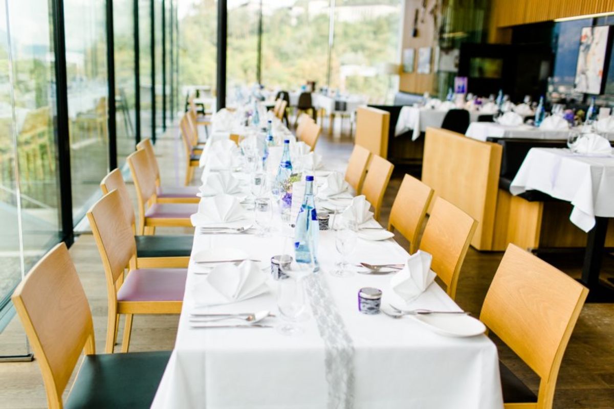 Hochzeitsreportage in Tirol: Restaurant 1809 am Bergisel ♥ ...