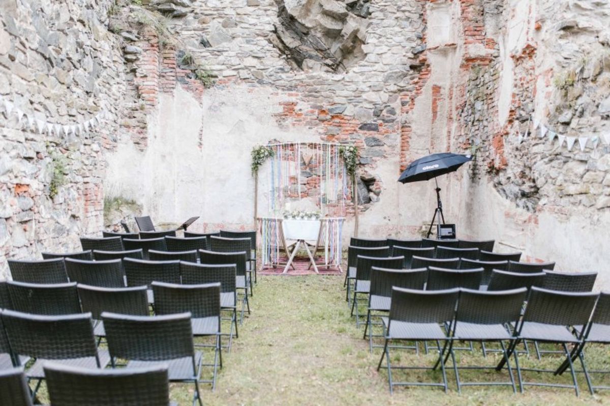 Hochzeitsreportage in Niederösterreich: Burgruine Dobra ♥ ... Hochzeitsreportage in Niederösterreich: Burgruine Dobra ♥ ...