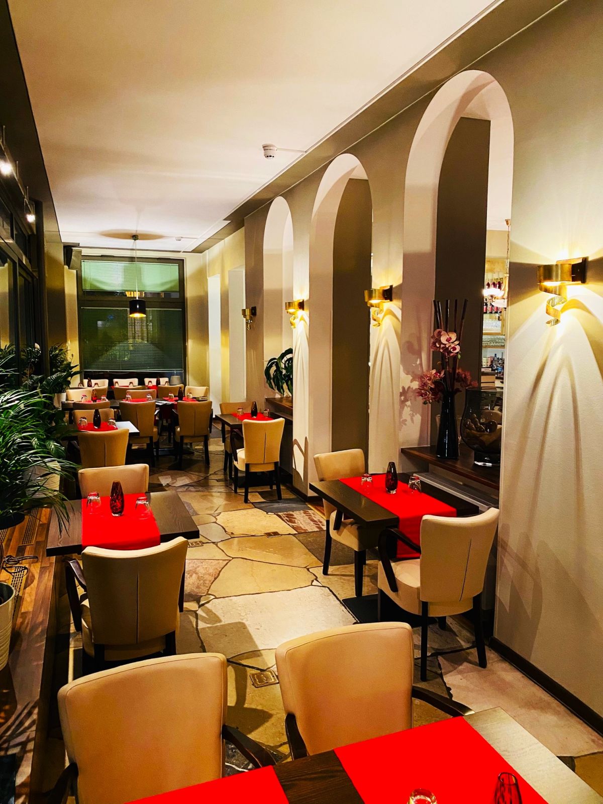 Singh Restaurant am Park - Hochzeitslocation aus Hessen | Hochzeit.click